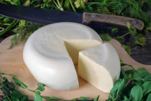 Fă-ți propria brânză de casă acasă în doar 15 minute. – Wawlist